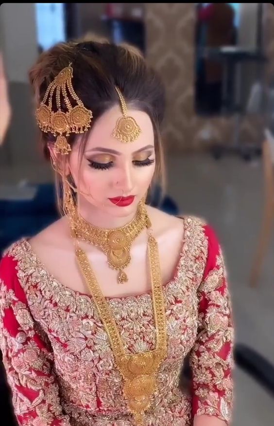 ITEM CODE:0700 – RIVAJ BRIDAL